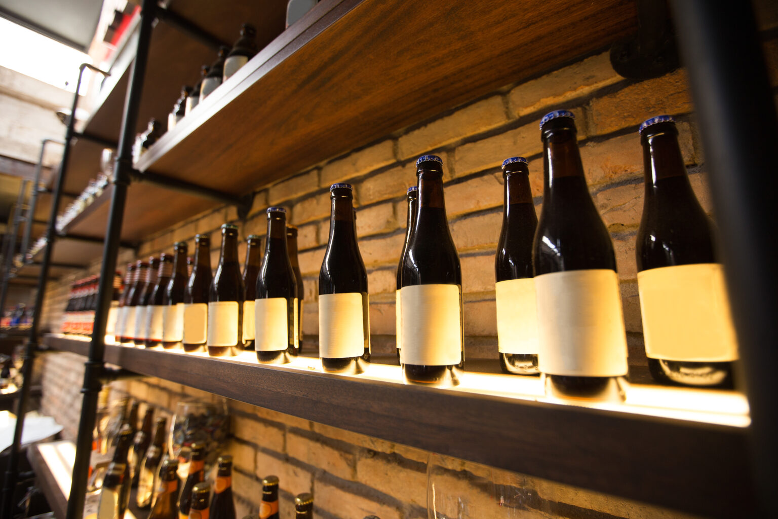 5 Best Practices for Storing Glass Packaging Properly